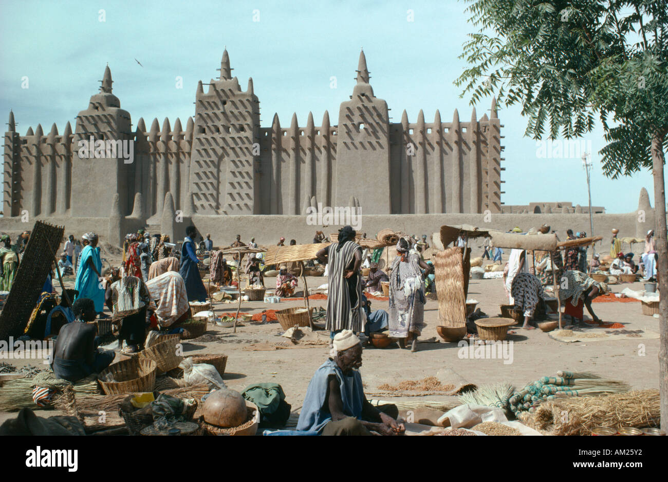 Mosque of mopti hi-res stock photography and images - Alamy