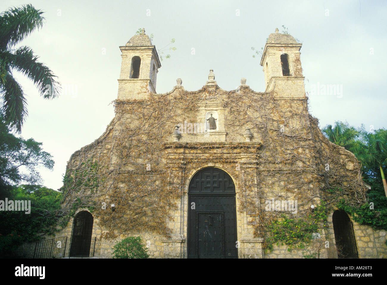 Spanish colonial style architecture miami hi-res stock photography and ...