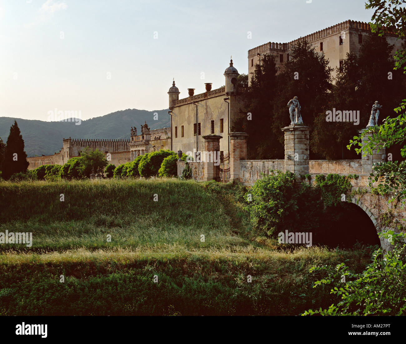 Castello del catajo hi-res stock photography and images - Alamy