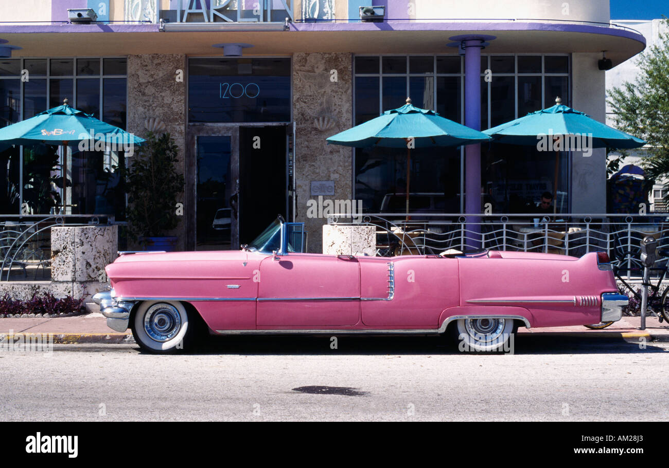 Pink cadillac hi-res stock photography and images - Alamy