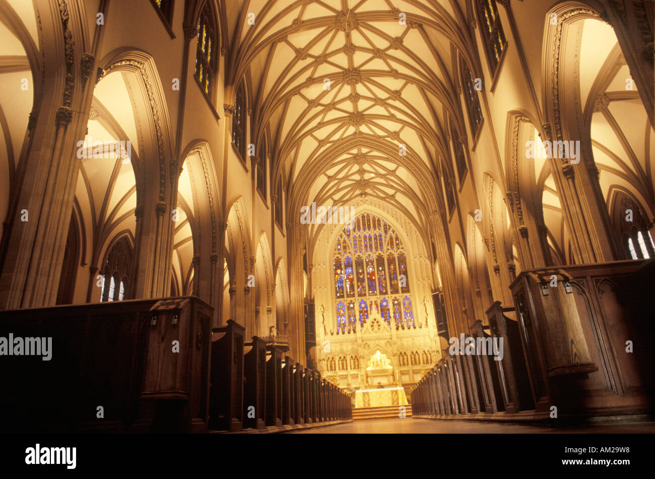 The interior of the Trinity Church on Wall Street in New York City New ...