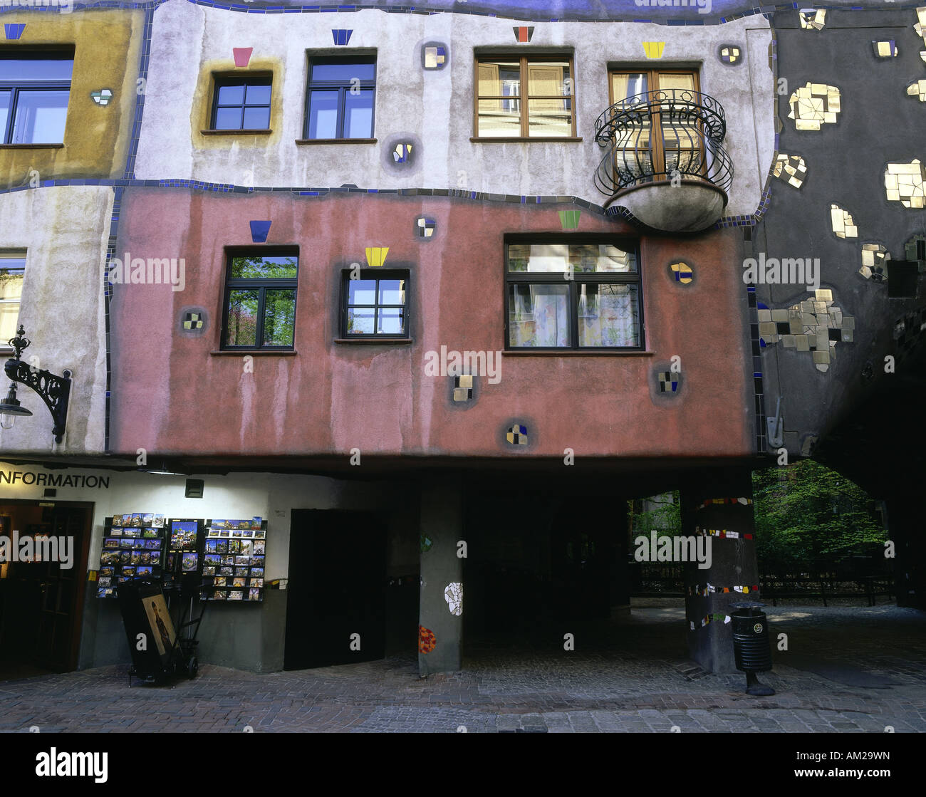 geography / travel, Austria, Vienna, buildings, Hundertwasser House ...