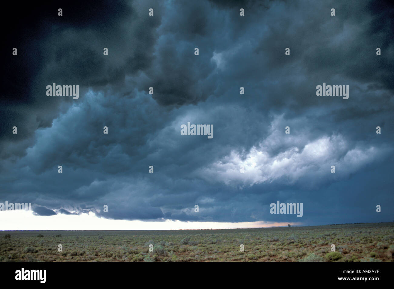 Supercell weather system hi-res stock photography and images - Alamy