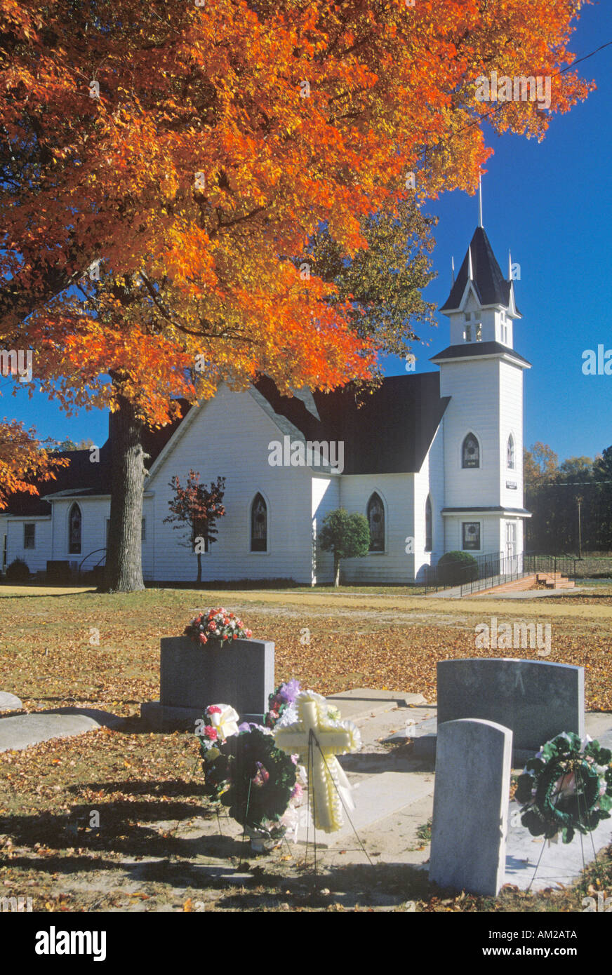 Mathews church hi-res stock photography and images - Alamy