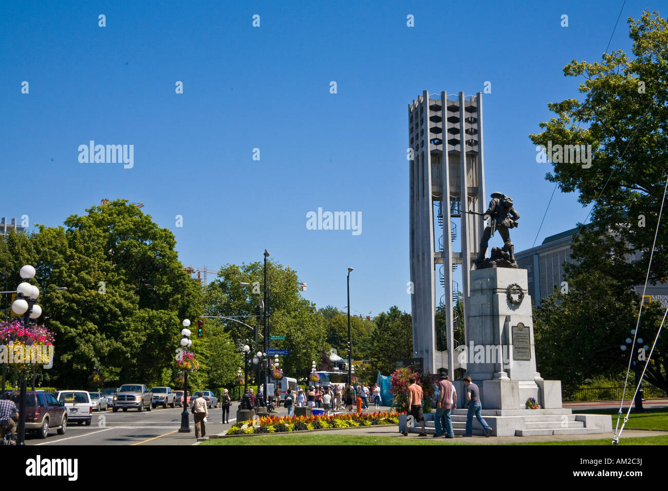 War memorial in victoria bc hi-res stock photography and images - Alamy