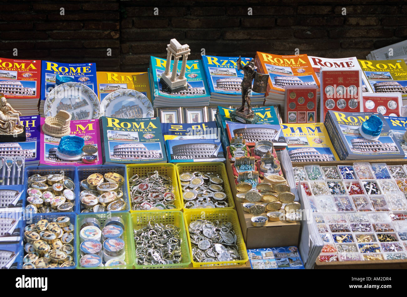 Italian guide book hi-res stock photography and images - Alamy