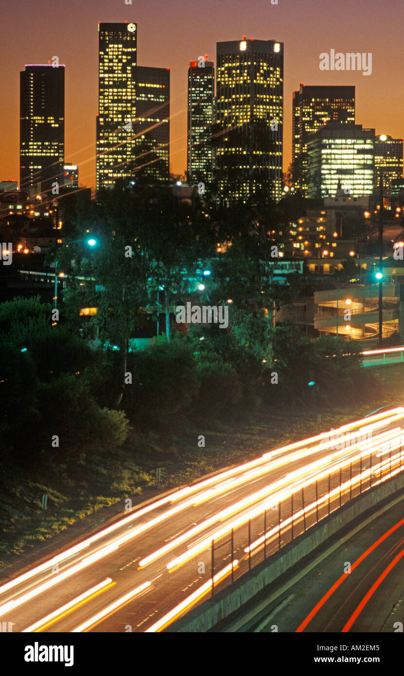 Night time los angeles hi-res stock photography and images - Alamy