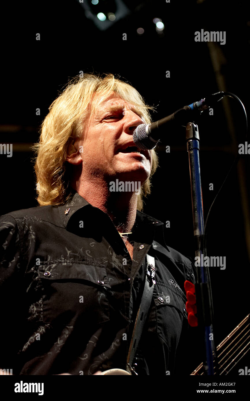 Status Quo on Stage Stock Photo - Alamy