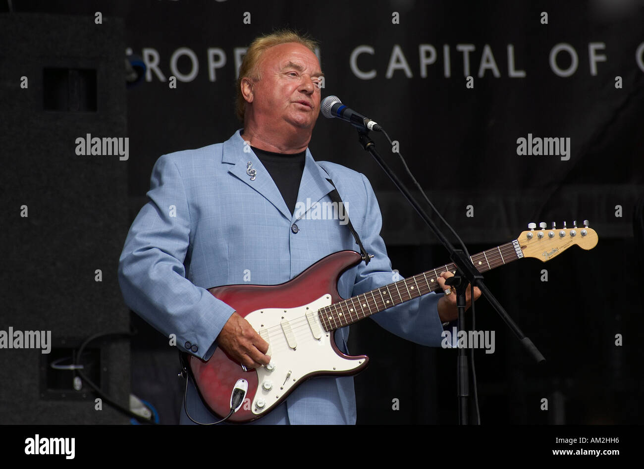 Singer Gerry Marsden High Resolution Stock Photography and Images - Alamy