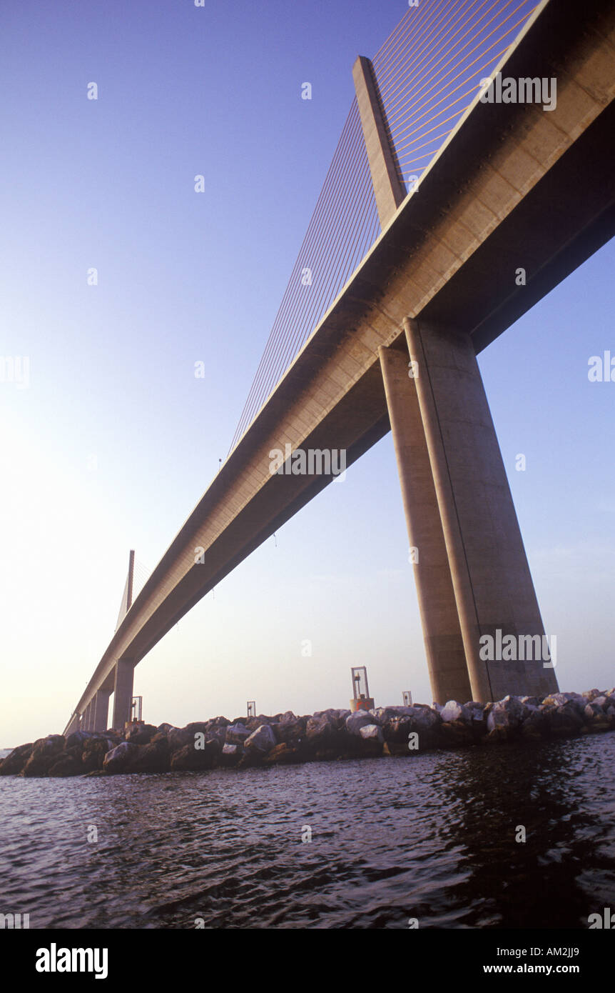 The Sunshine Bridge between Tampa Bay and Saint Petersburg in Florida ...