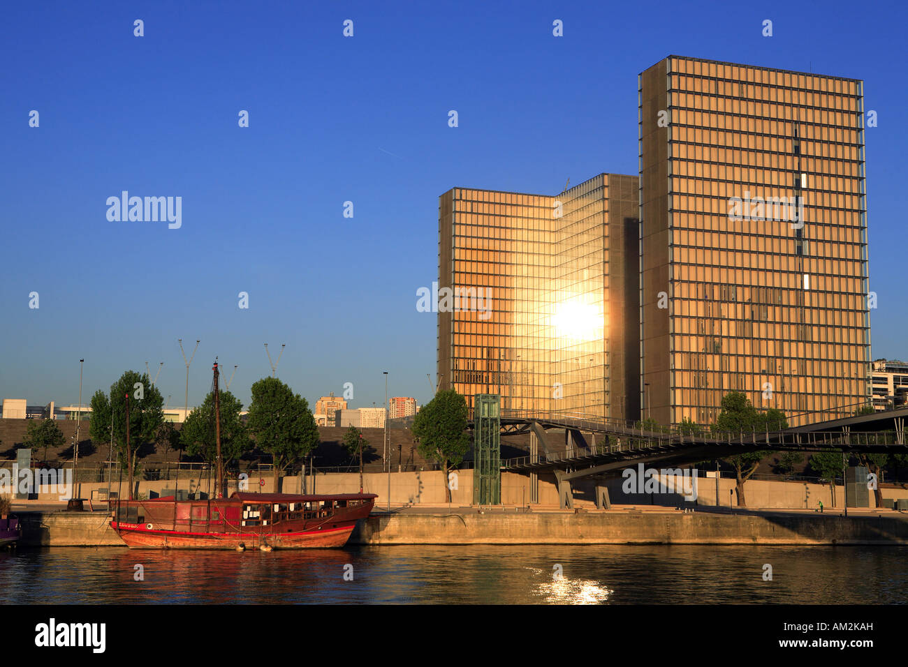 France, Paris, National Library of France by the architect Dominique ...