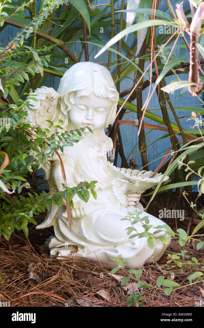 Angel plaster hi-res stock photography and images - Alamy