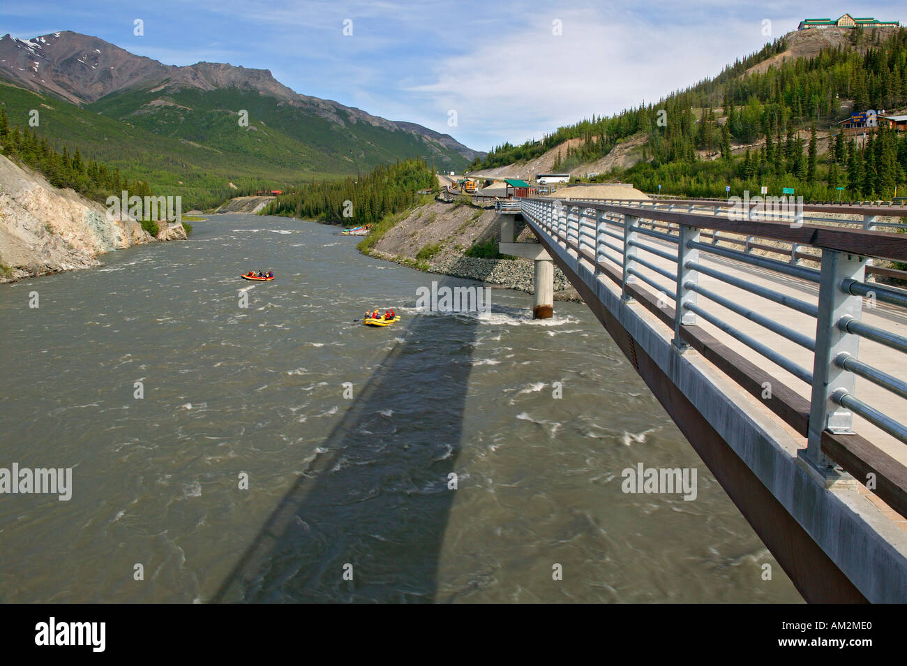 Viewing rafters from the walkway along the Nenana River at the ...