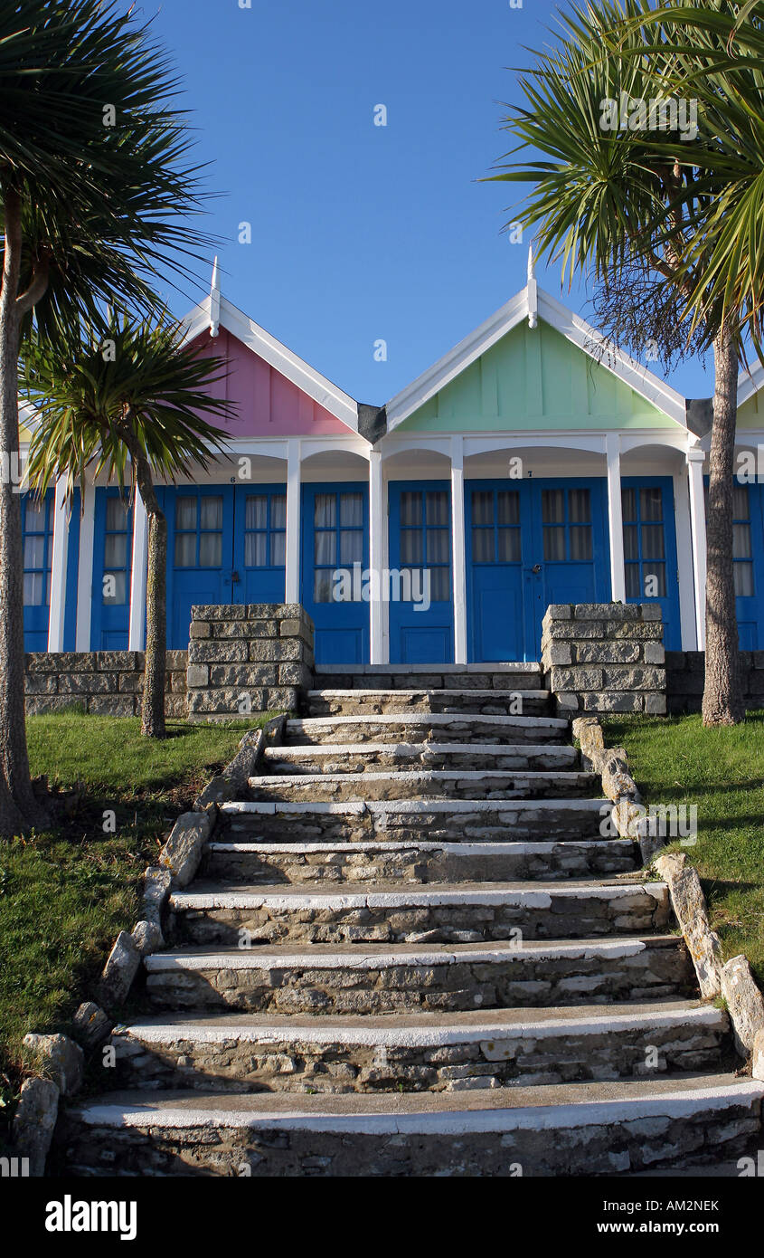 Traditional Seaside Bathing Huts in Greenhill Gardens Weymouth Dorset ...