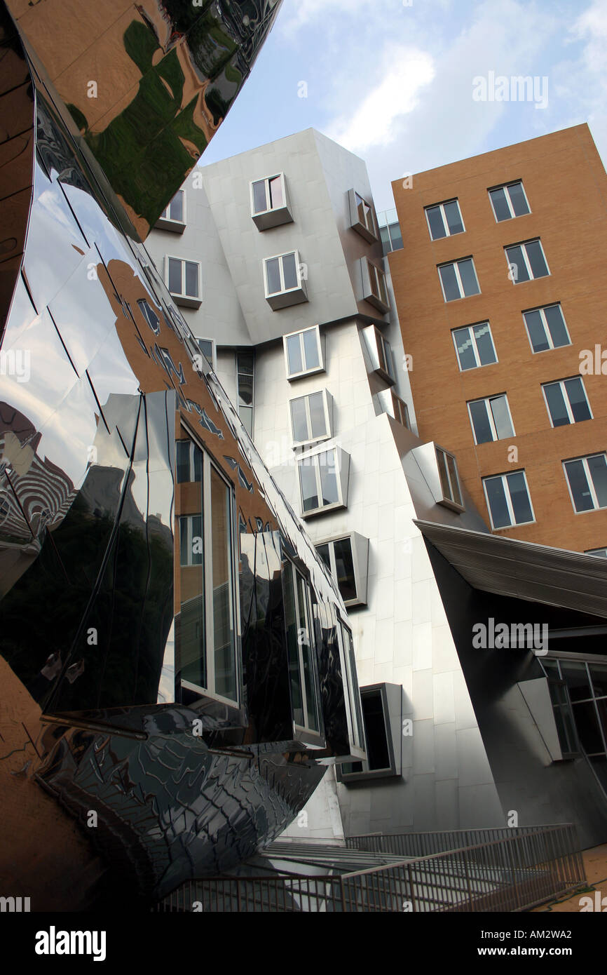 Stata centre modern architecture frank gehry hi-res stock photography ...