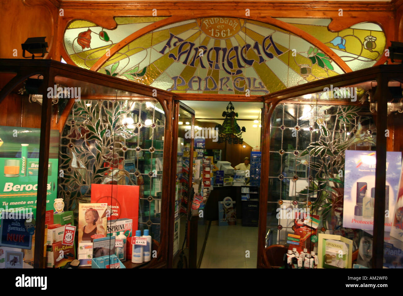 A traditional shop front in a old part of Barcelona, Spain Stock Photo ...