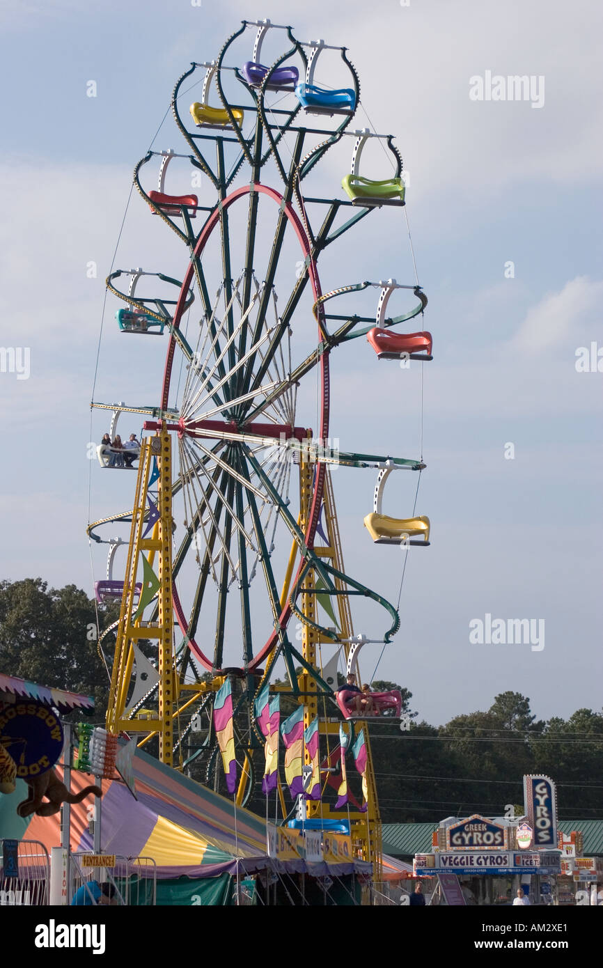 county fair amusements 27 ferris wheel ride Stock Photo - Alamy
