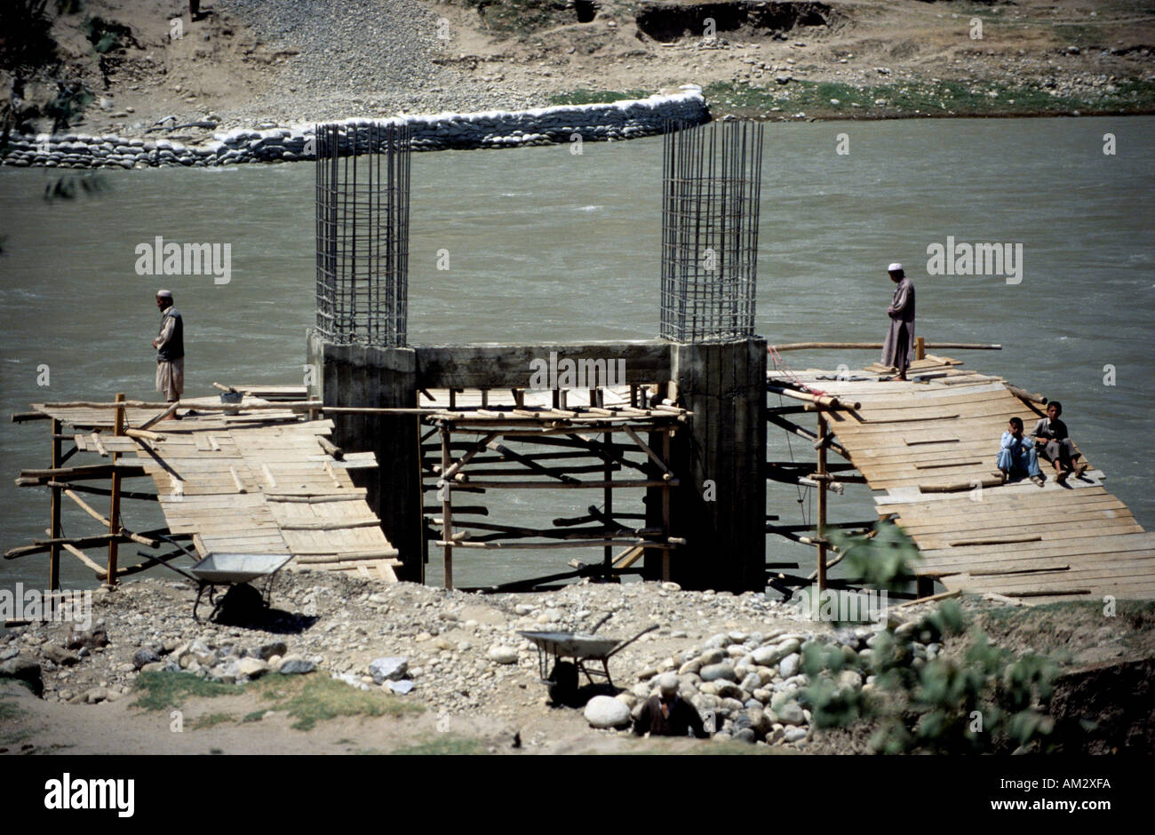 MUSULMAN PLACE OF WORSHIP FAIZABAD 27 July 2005 KOKCHA RIVER A new ...