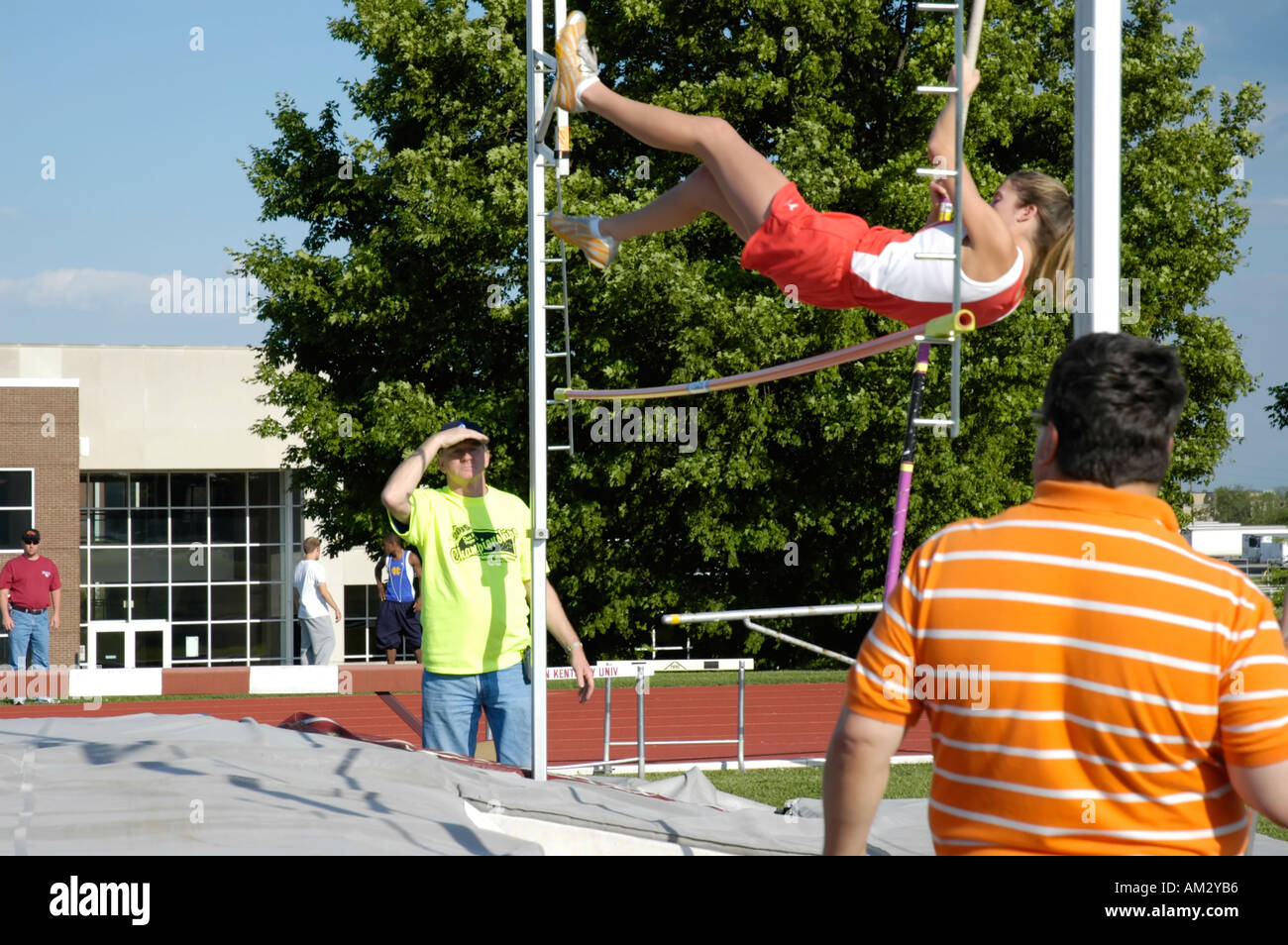 Pole vaulter bar hi-res stock photography and images - Alamy