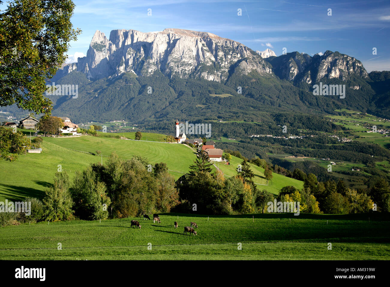 Landliche landschaften hi-res stock photography and images - Alamy