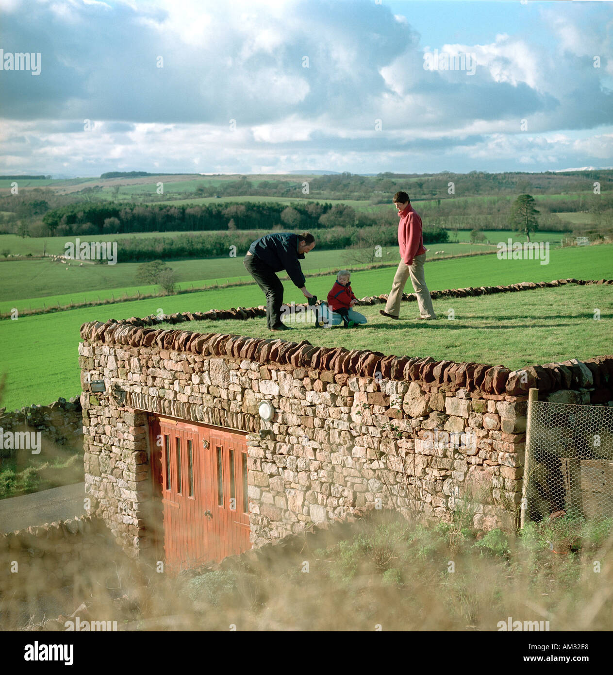 Helen Reddy and Husband Phil and son Tom at their house in Heights ...