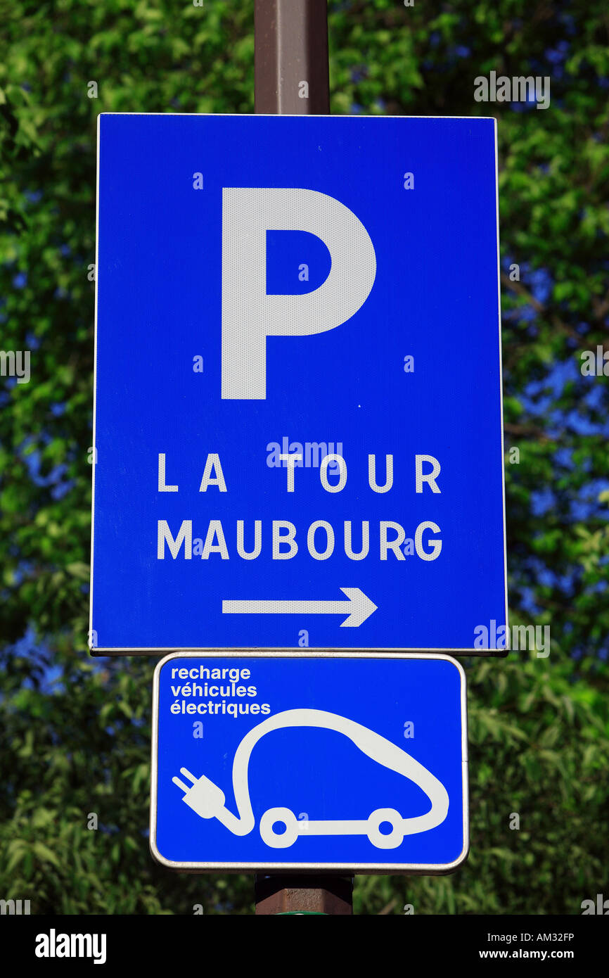 France, Paris, parking sign for electric vehicle Stock Photo - Alamy