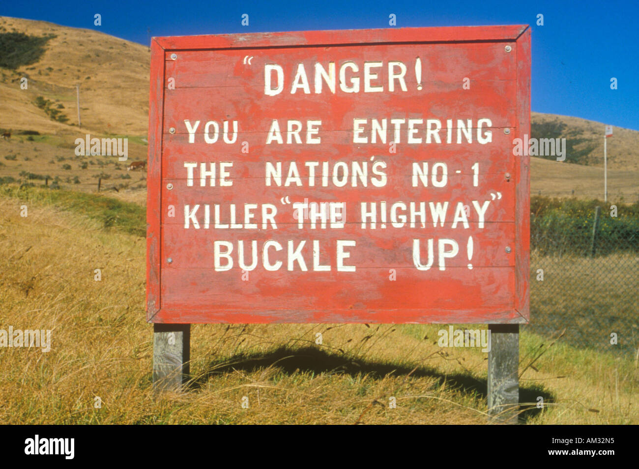 Buckle up road sign hi-res stock photography and images - Alamy