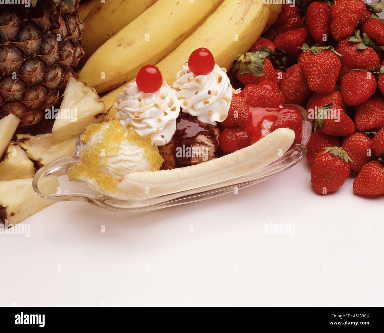 Banana split ice cream whipped hi-res stock photography and images - Alamy