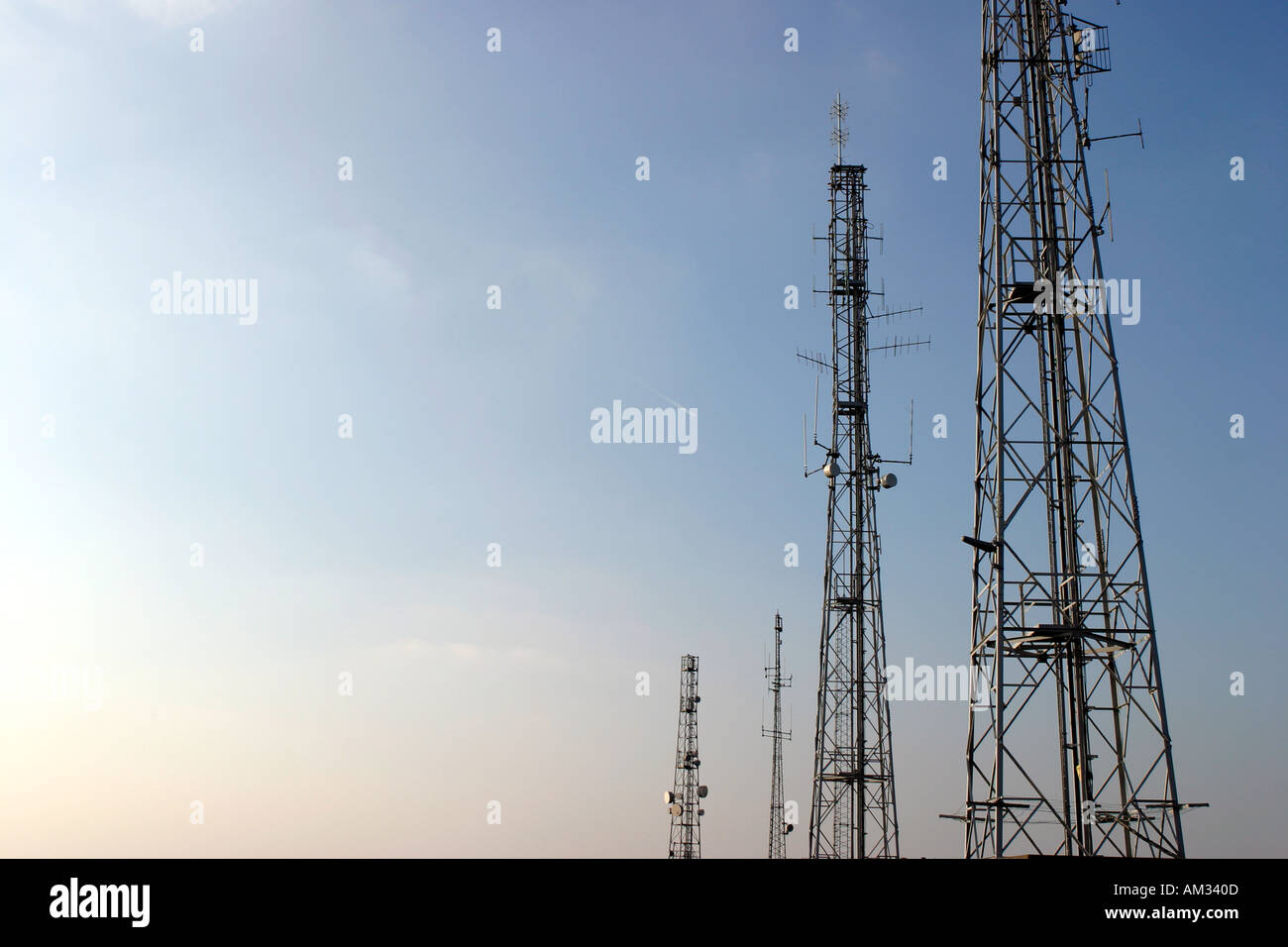 Transmissiom hi-res stock photography and images - Alamy