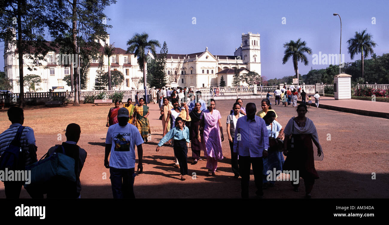 Indian families visiting Old Goa in South India Stock Photo - Alamy