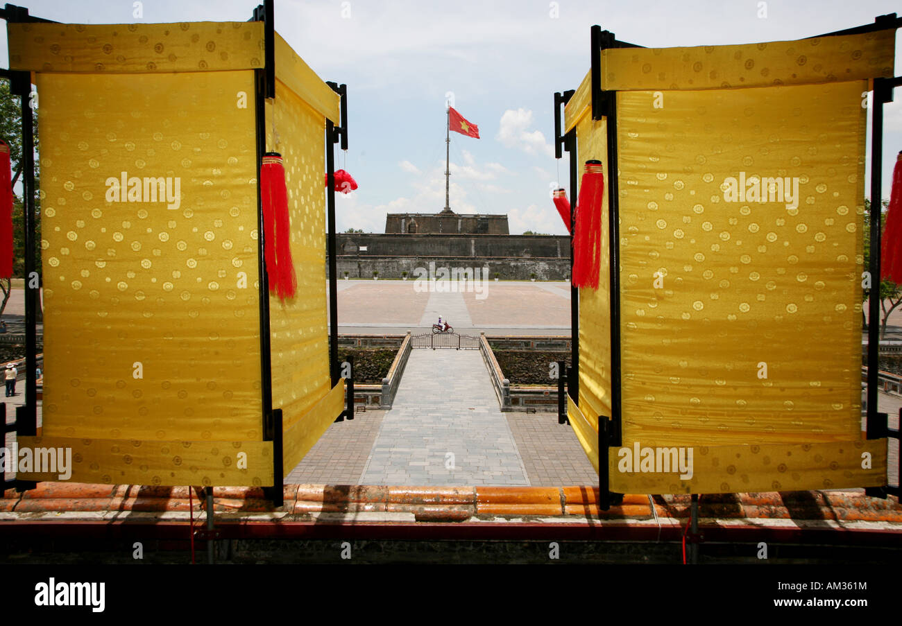 Noon gate at hue citadel hi-res stock photography and images - Alamy