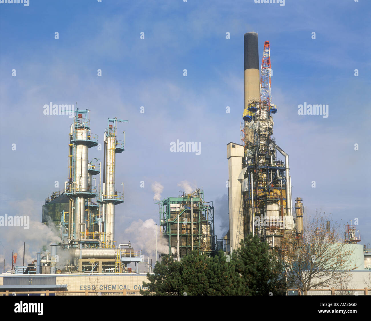 Oil refinery in Sarnia Canada Stock Photo - Alamy