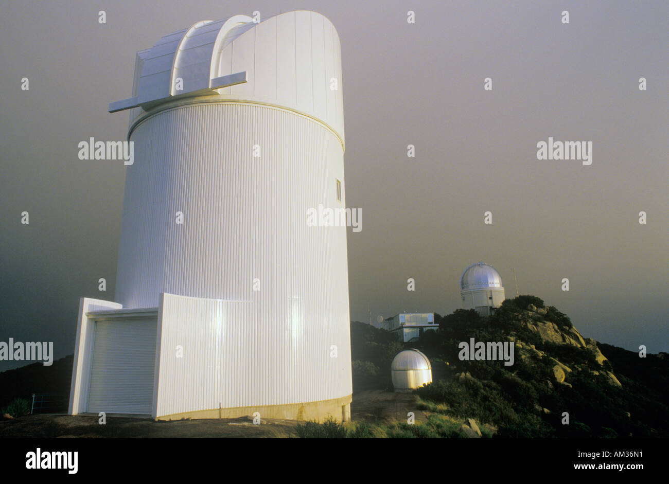 Kitt peak observatory in arizona hi-res stock photography and images ...