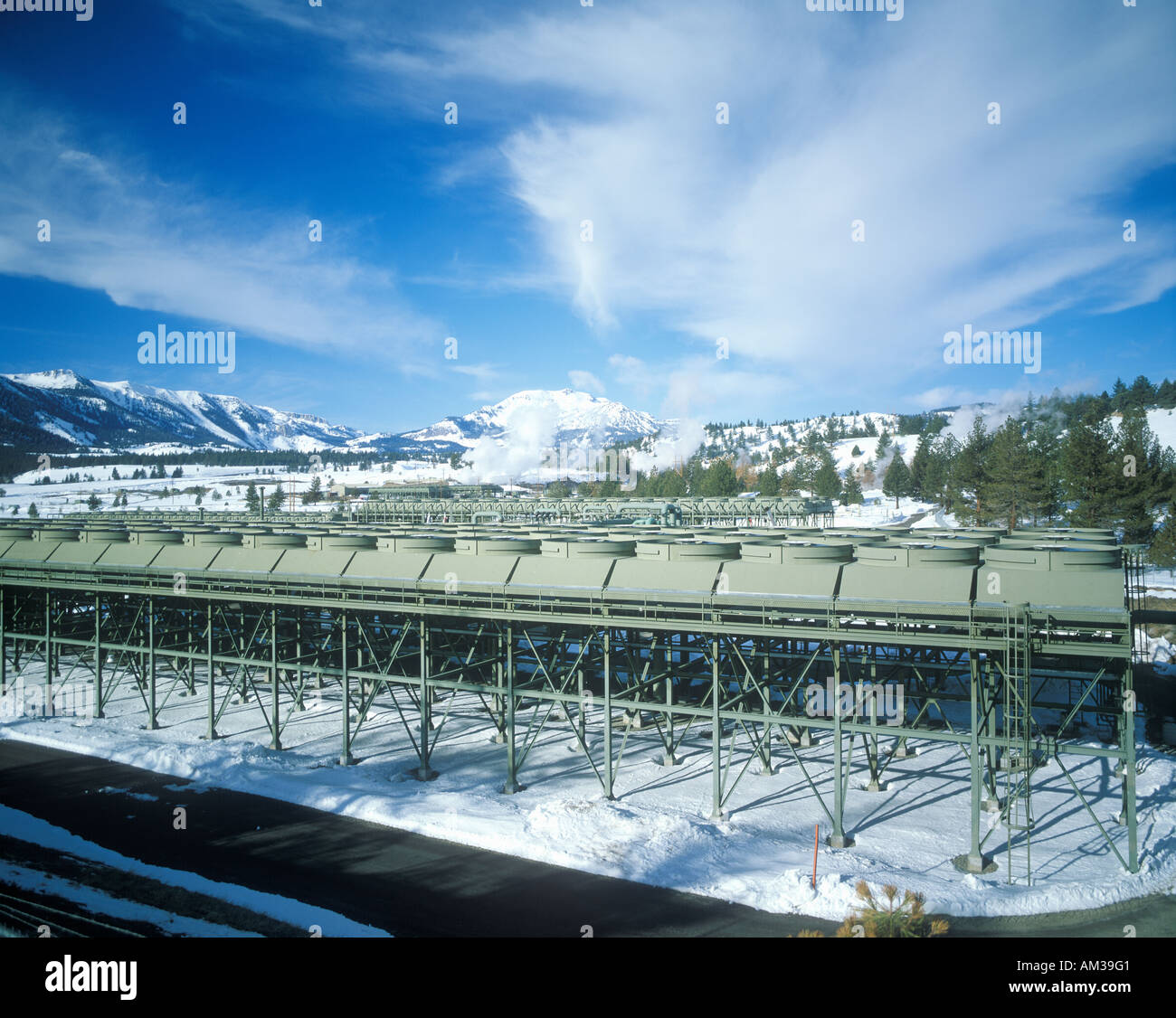 Geothermal power plant at Mammoth Pacific CA Stock Photo - Alamy