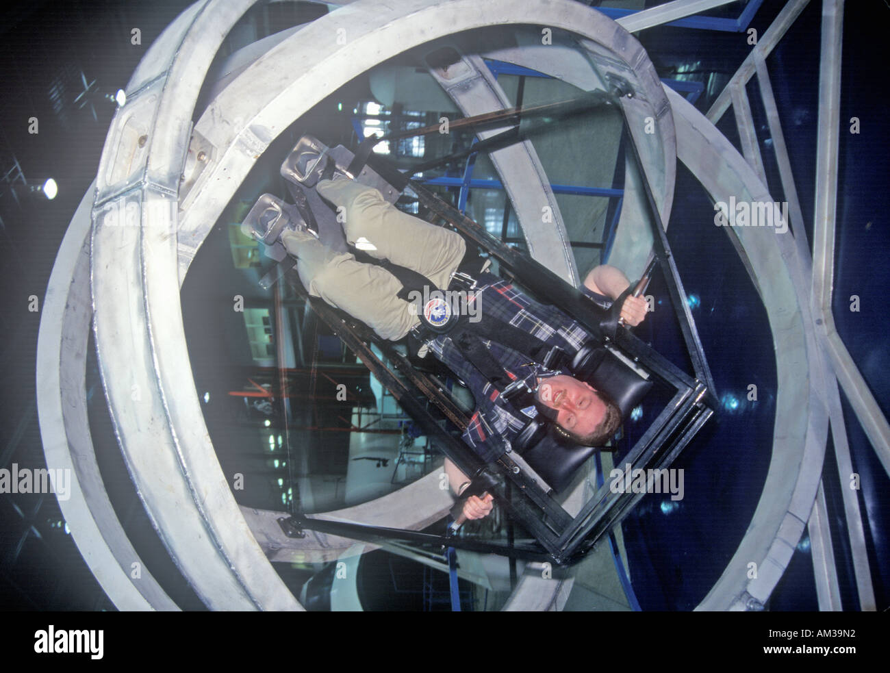 Anti gravity simulator space hi-res stock photography and images - Alamy