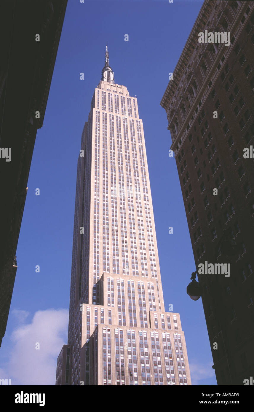 Empire States Building in Manhattan New York Stock Photo - Alamy