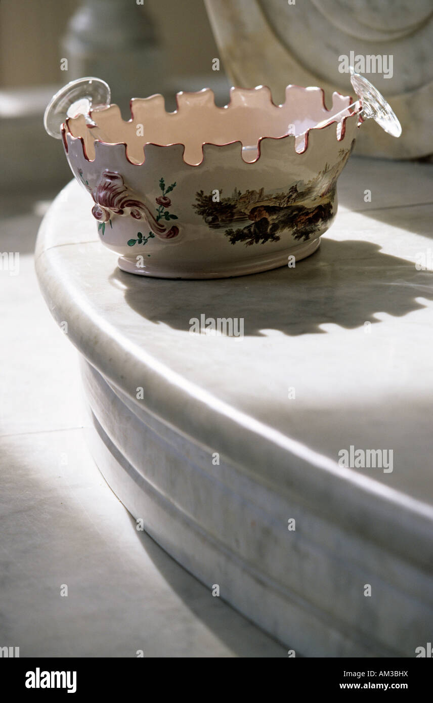 Faience glass hi-res stock photography and images - Alamy