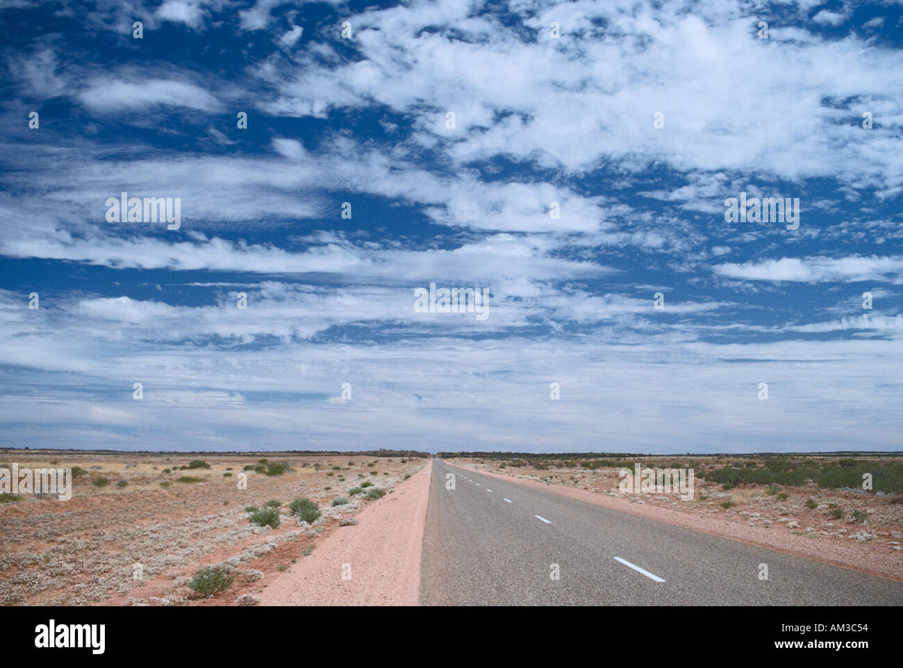 The stuart highway in alice hi-res stock photography and images - Alamy