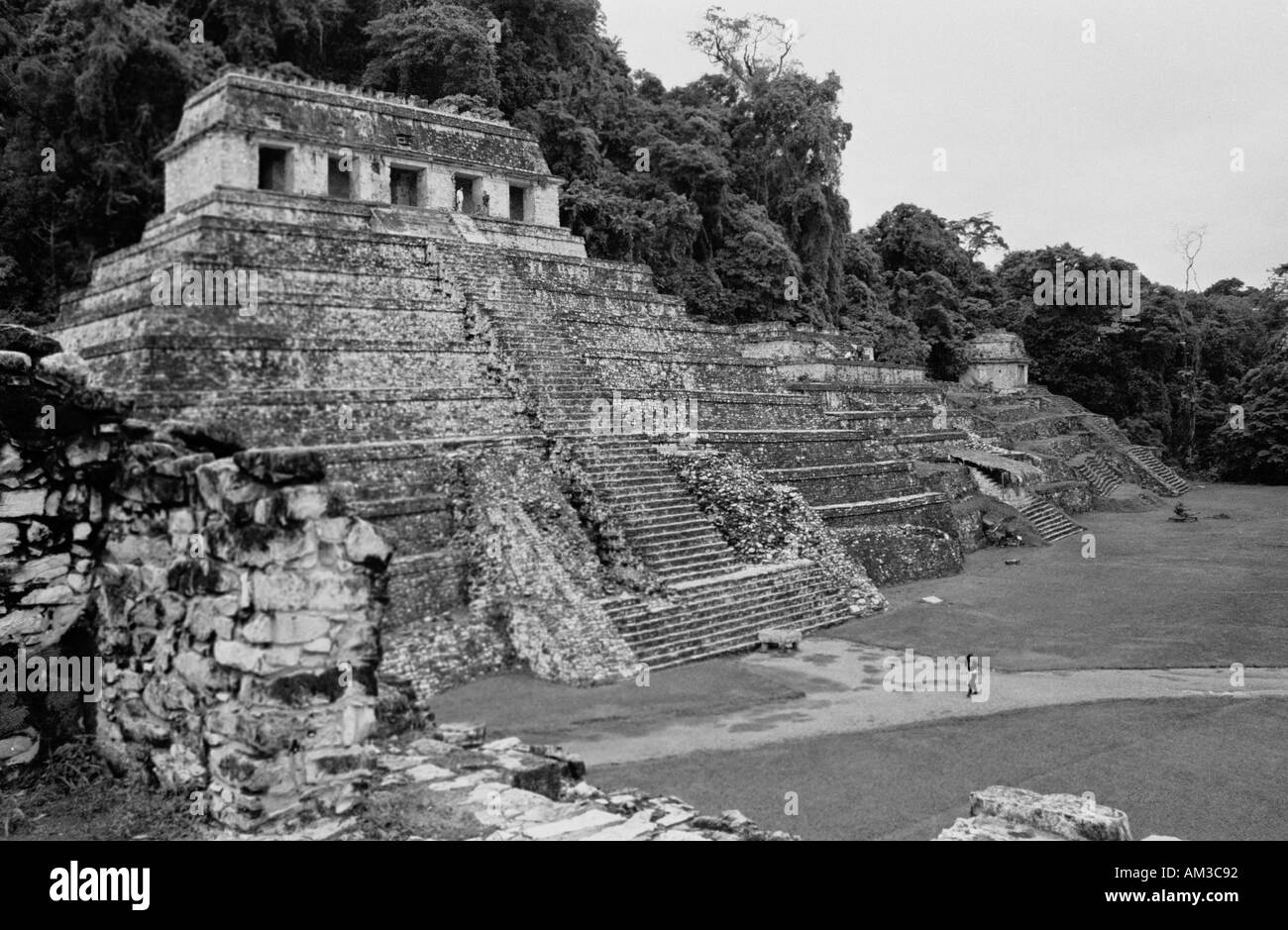 Mexico palenque Black and White Stock Photos & Images - Alamy