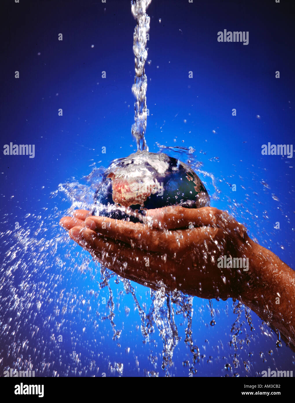 Water pouring globe earth hi-res stock photography and images - Alamy