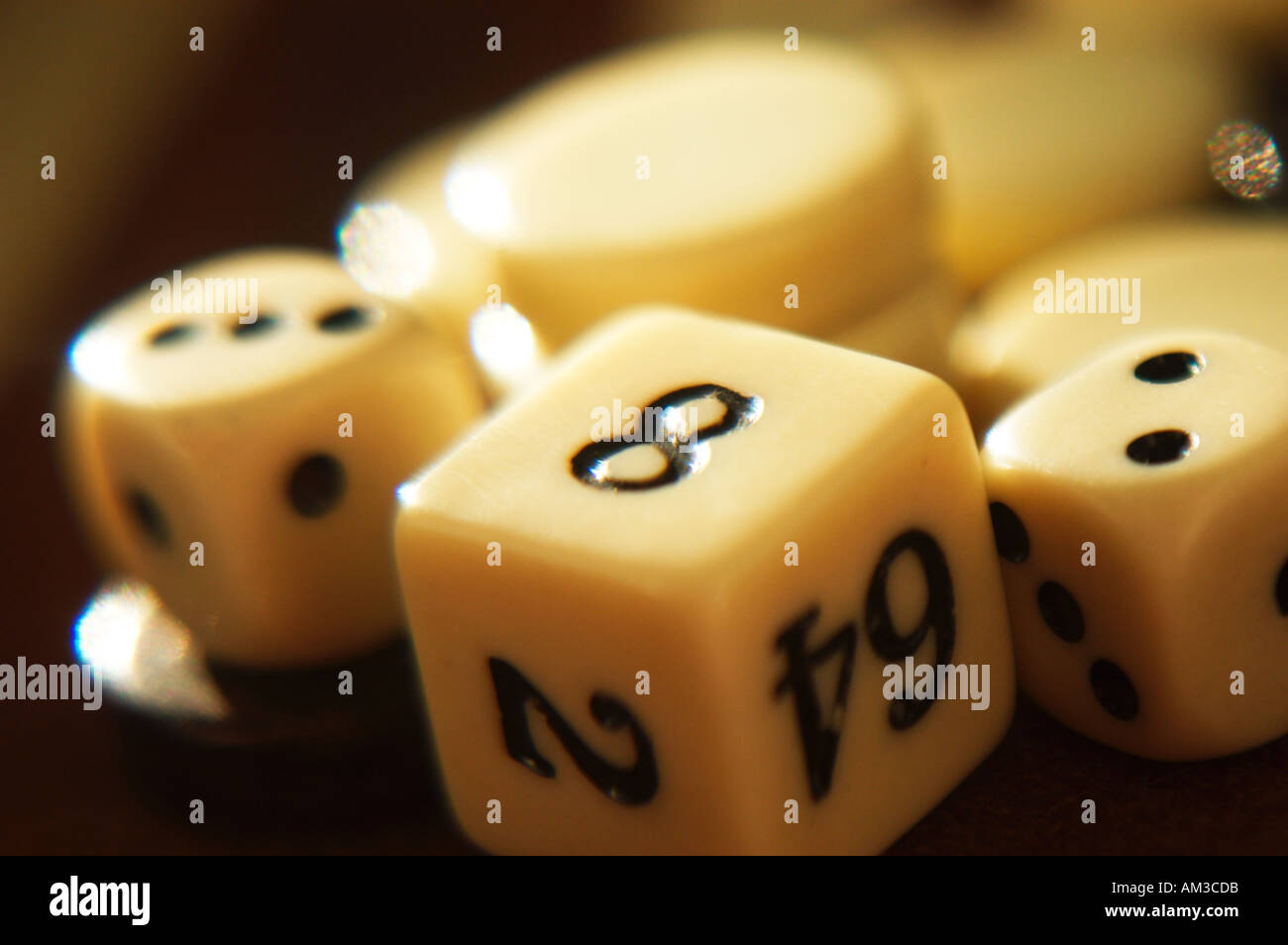 Ivory dice hi-res stock photography and images - Alamy