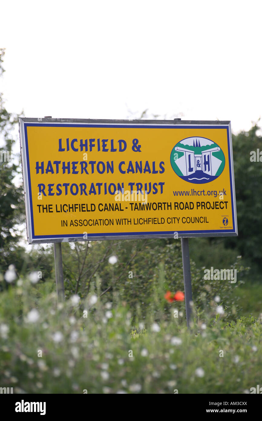 Lichfield Hatherton Canal Restoration 035 Stock Photo - Alamy