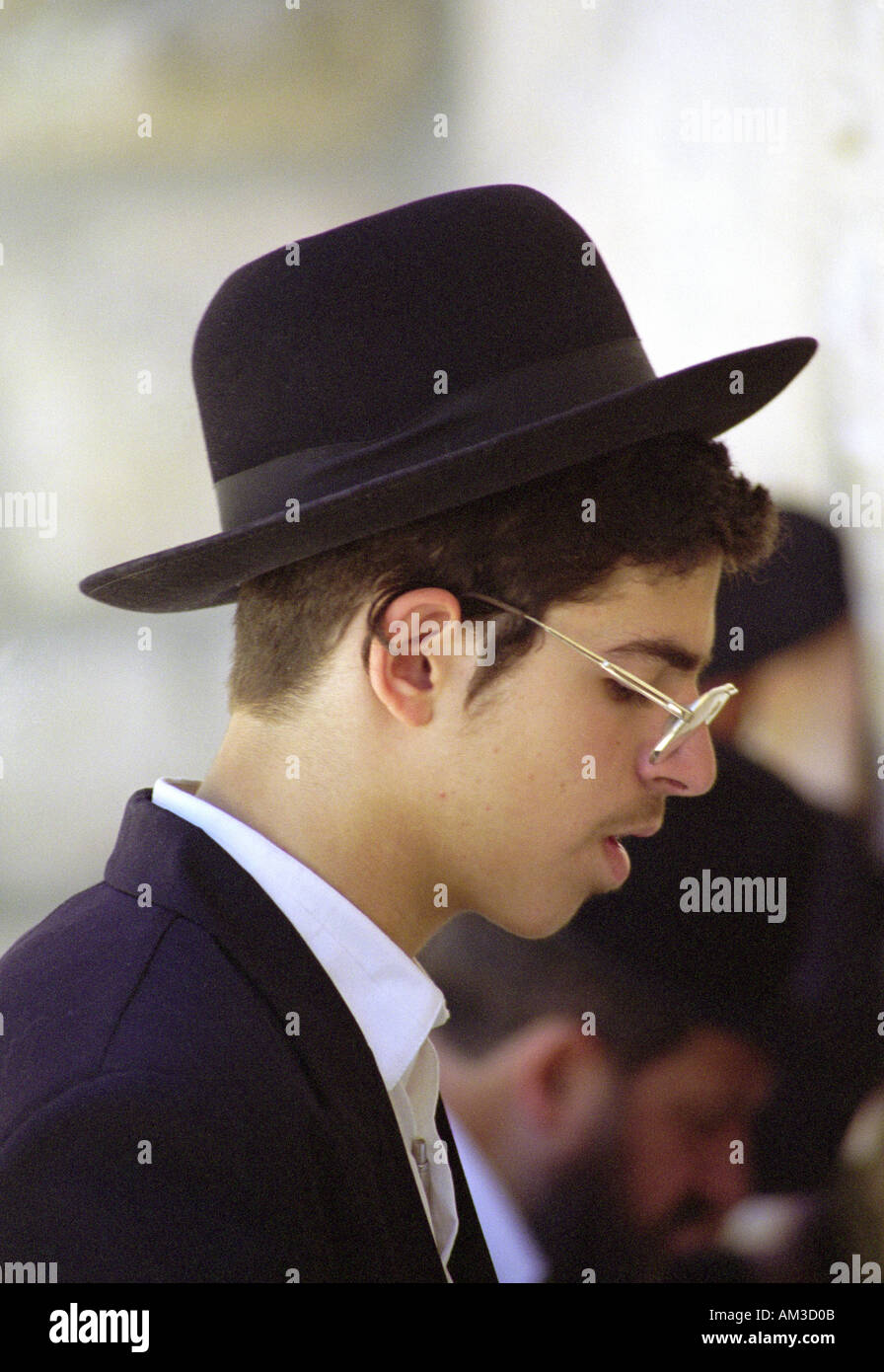 Young jewish boy Stock Photo - Alamy