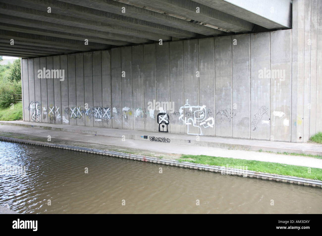 Underpass with Graffiti 002 Stock Photo - Alamy