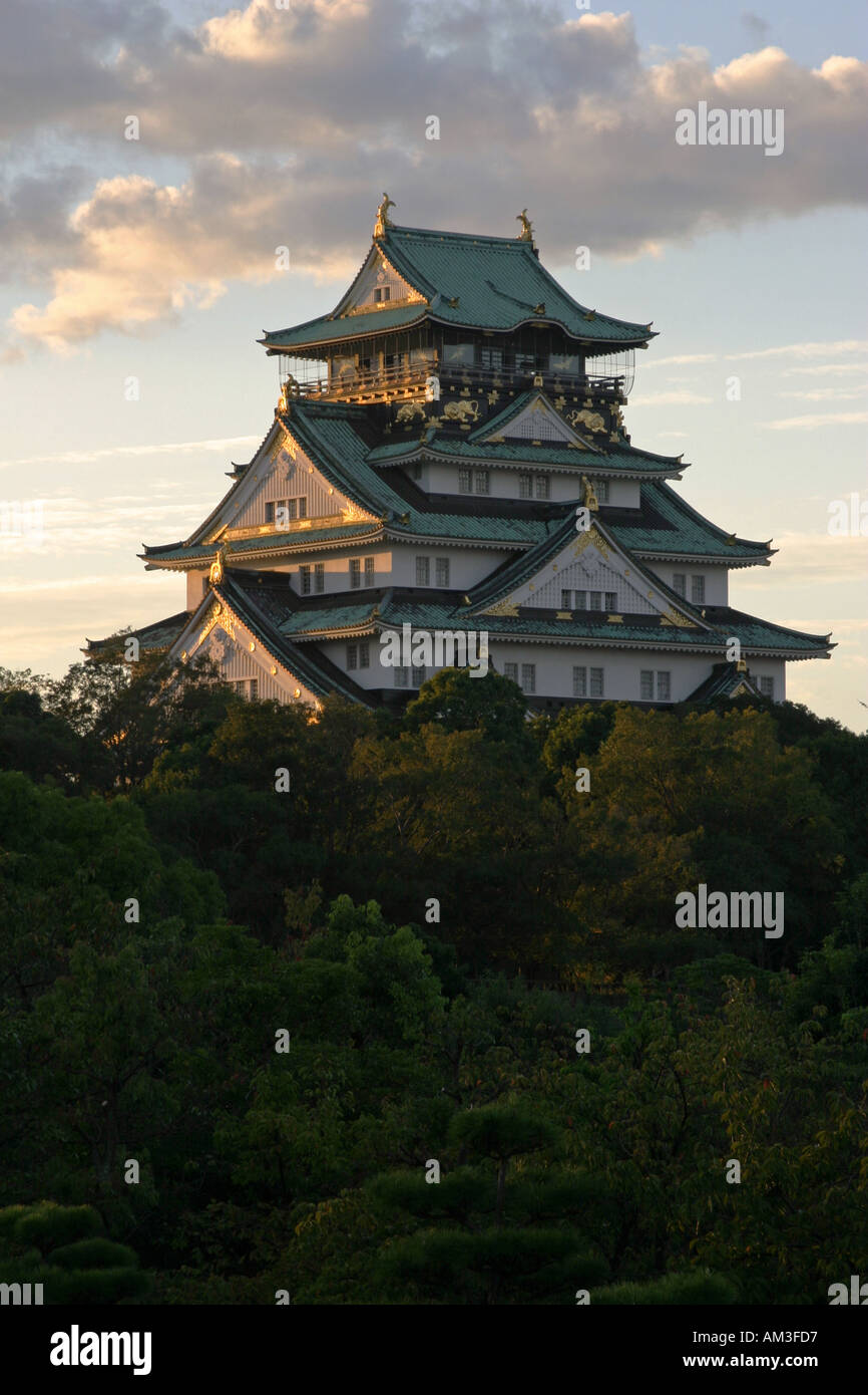 Popular tourist attraction Osaka Jo Castle at sunset in Osaka Kansai ...
