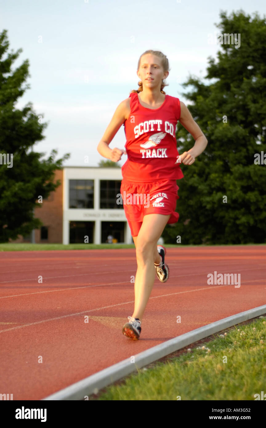 Track meet teen female hi-res stock photography and images - Alamy