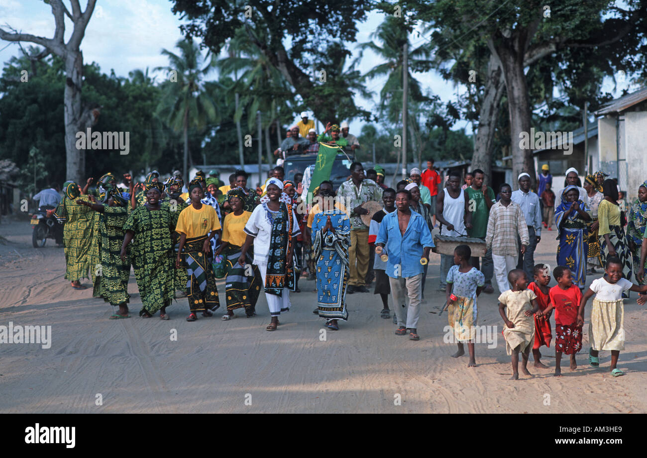 Villagers greeting a VIP arrival at Kilindoni arport Mafia island ...