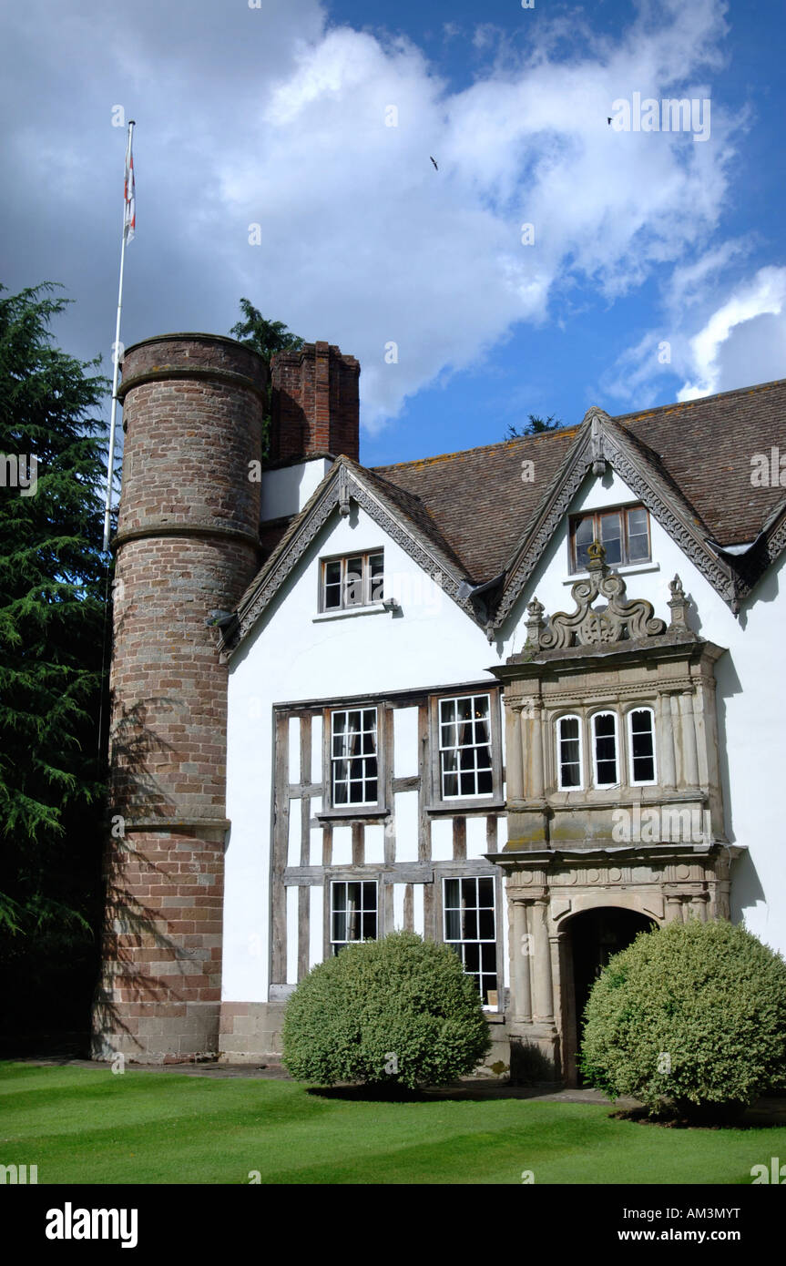 Jacobean estate hi-res stock photography and images - Alamy