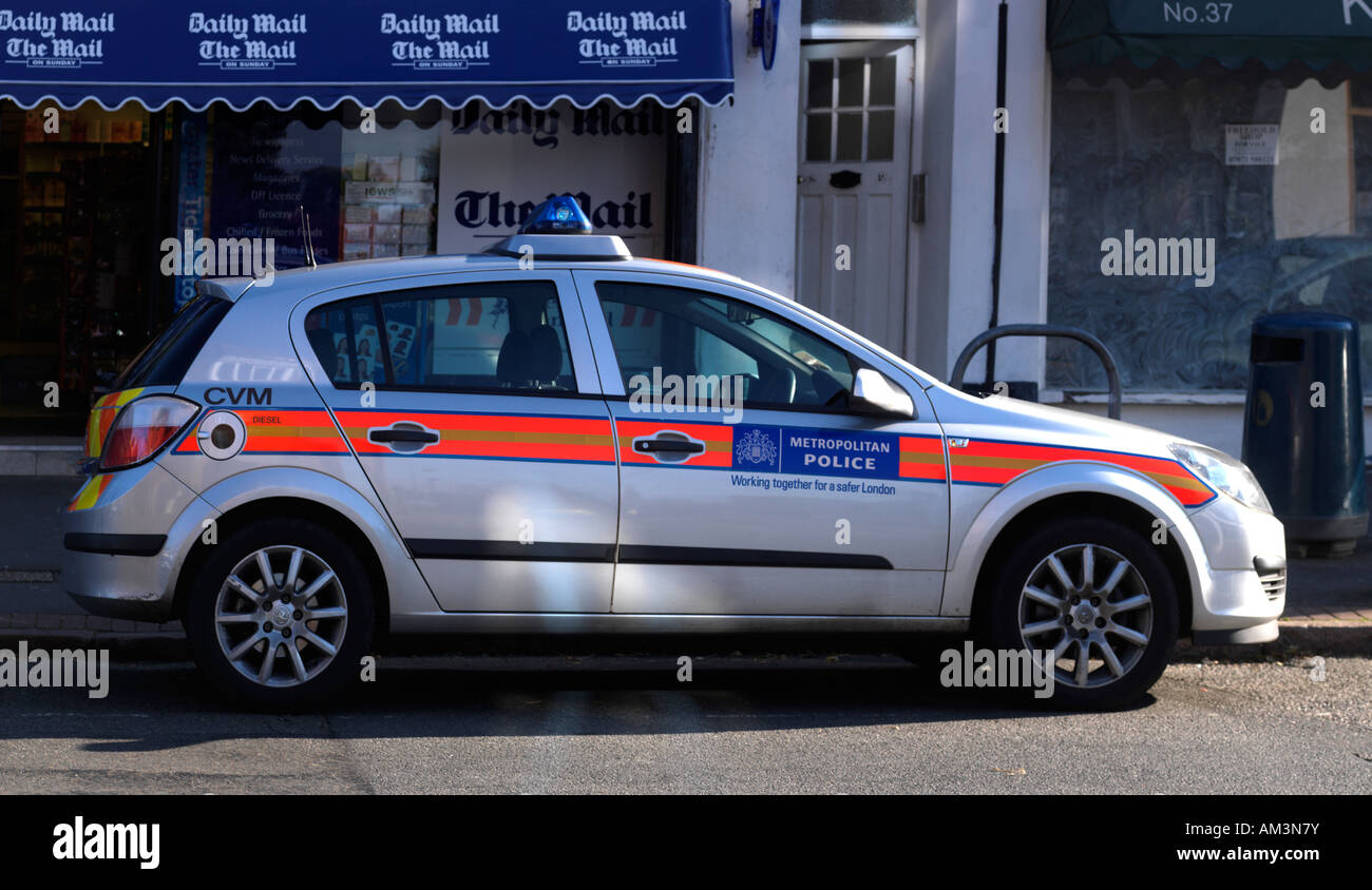 Surrey police car hi-res stock photography and images - Alamy