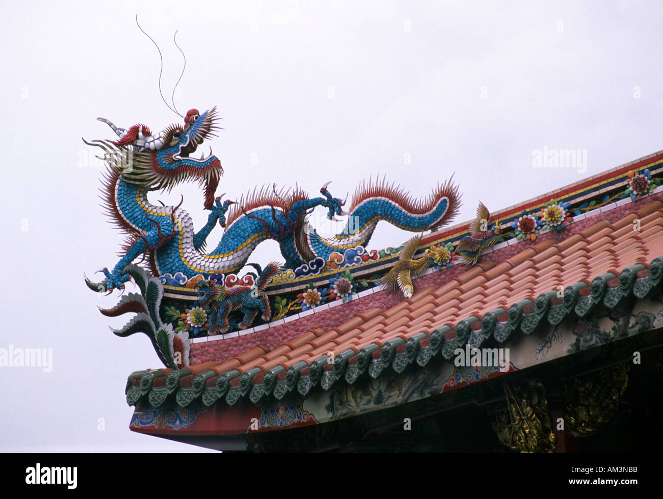 Dragon Roof Ornament Stock Photo - Alamy